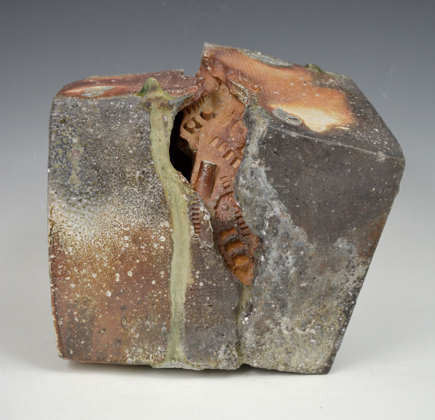 KOWARI – Sculpture – Vase with tomobako #516 – The Ren Brown Collection ...