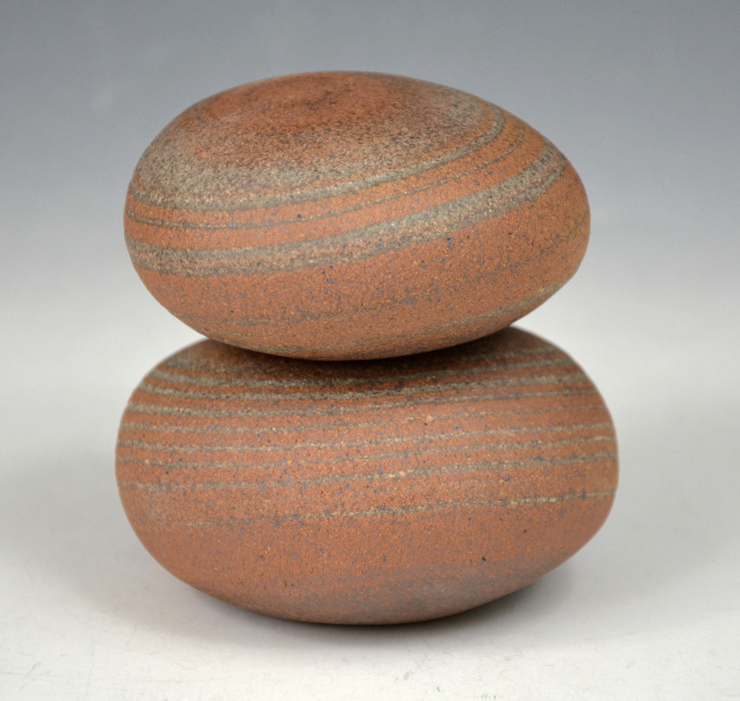 Salt & Pepper Shaker – Stackable #521 – The Ren Brown Collection Gallery